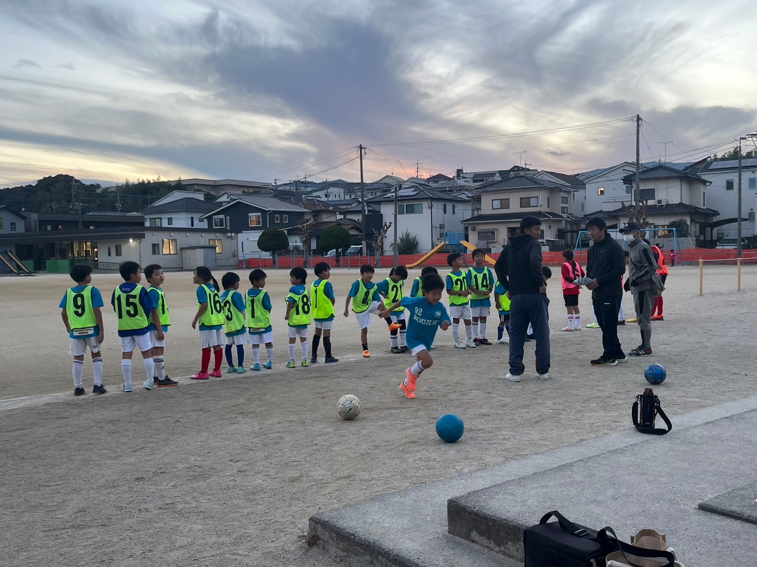【12/10 U9・U8】西高宮さんとTRM - 老司サッカークラブ